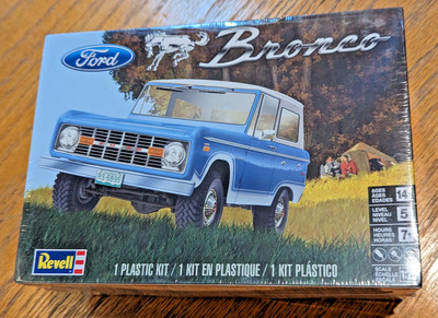 Revell Ford Bronco Model Kit #85-4320 in New Sealed Box | eBay
