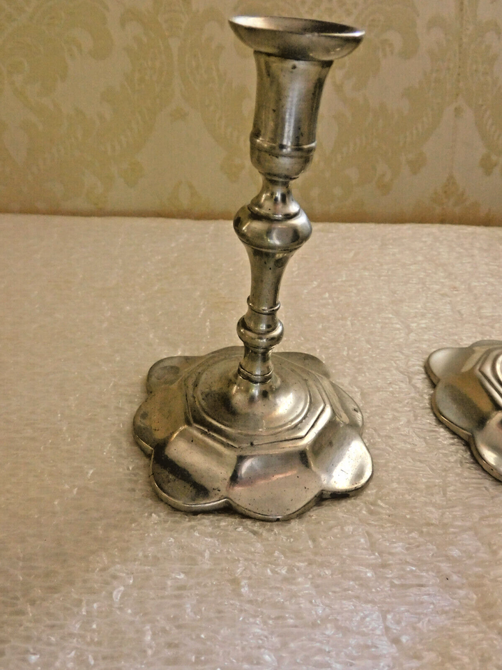 RARE COLONIAL WILLIAMSBURG SVEN BERG GEDDY FOUNDRY PEWTER PETAL BASE ...