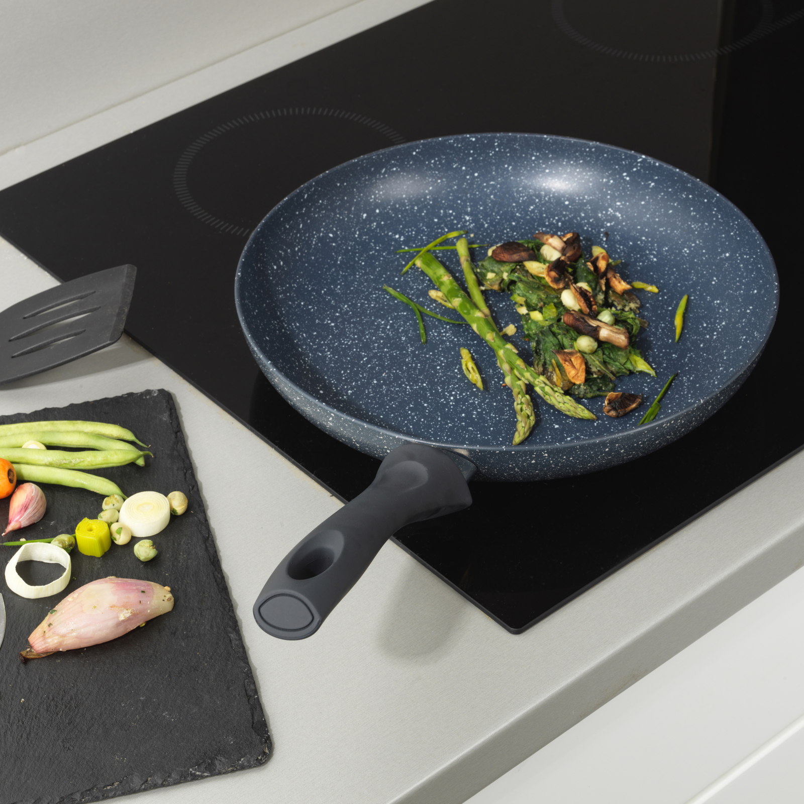 Russell Hobbs Frying Pan Non-Stick 20 cm Induction Nightfall Stone Blue ...