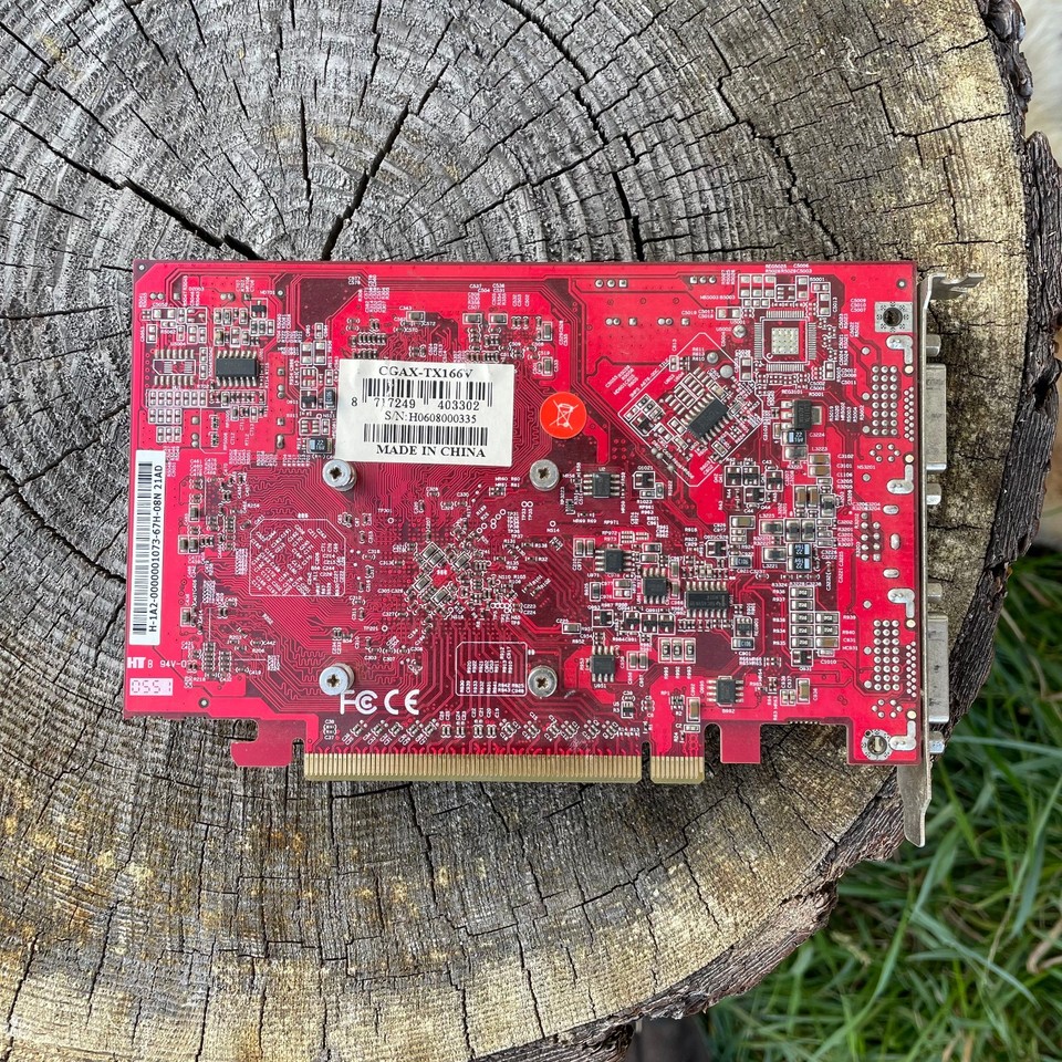 Palit ATI Radeon X1600 Series CGAX-TX166V 256 MB GDDR2 PCI-E Graphics ...