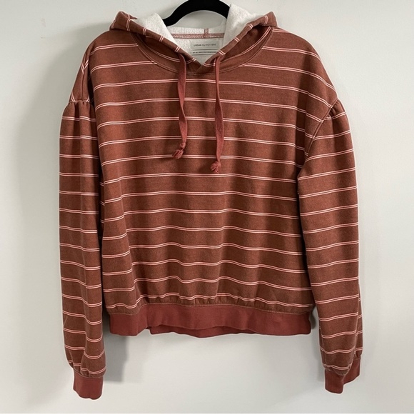 Urban Outfitters Rust Striped Hoodie Size Medium - Gem