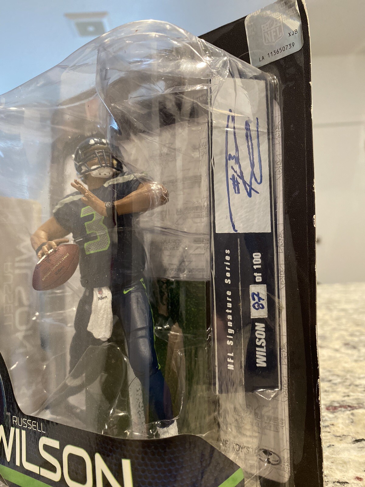 McFarlane RUSSELL WILSON Seattle Seahawks Series 33 AUTO 87/100 ...
