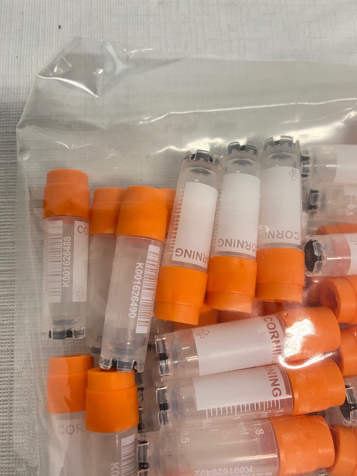 (500/Cs) CORNING 2mL PP Cryogenic Vials 2D Barcode External Thread PE ...