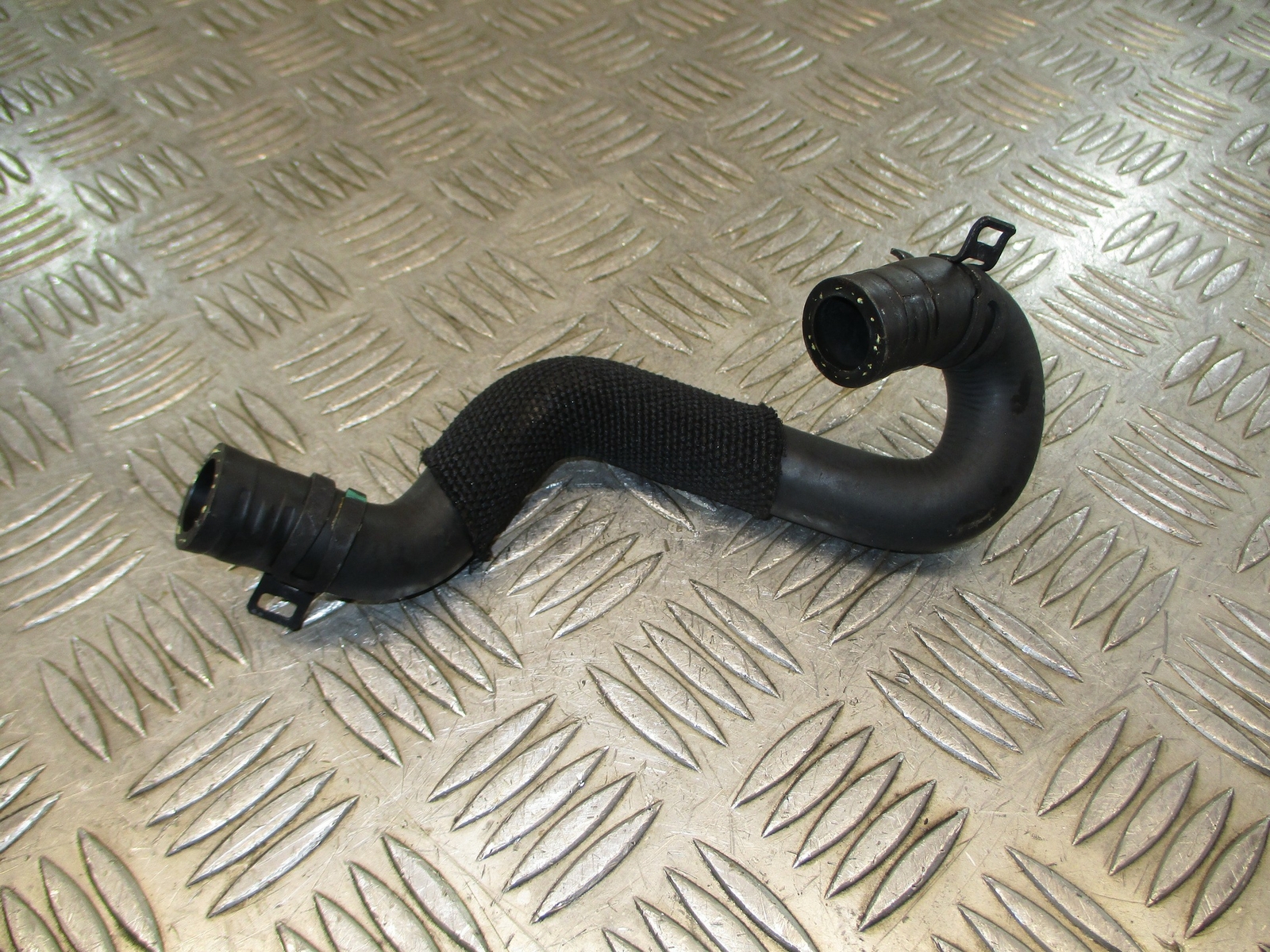 2017 Mercedes A180 1.6 Petrol M270.910. Water Coolant Pipe/Hose ...