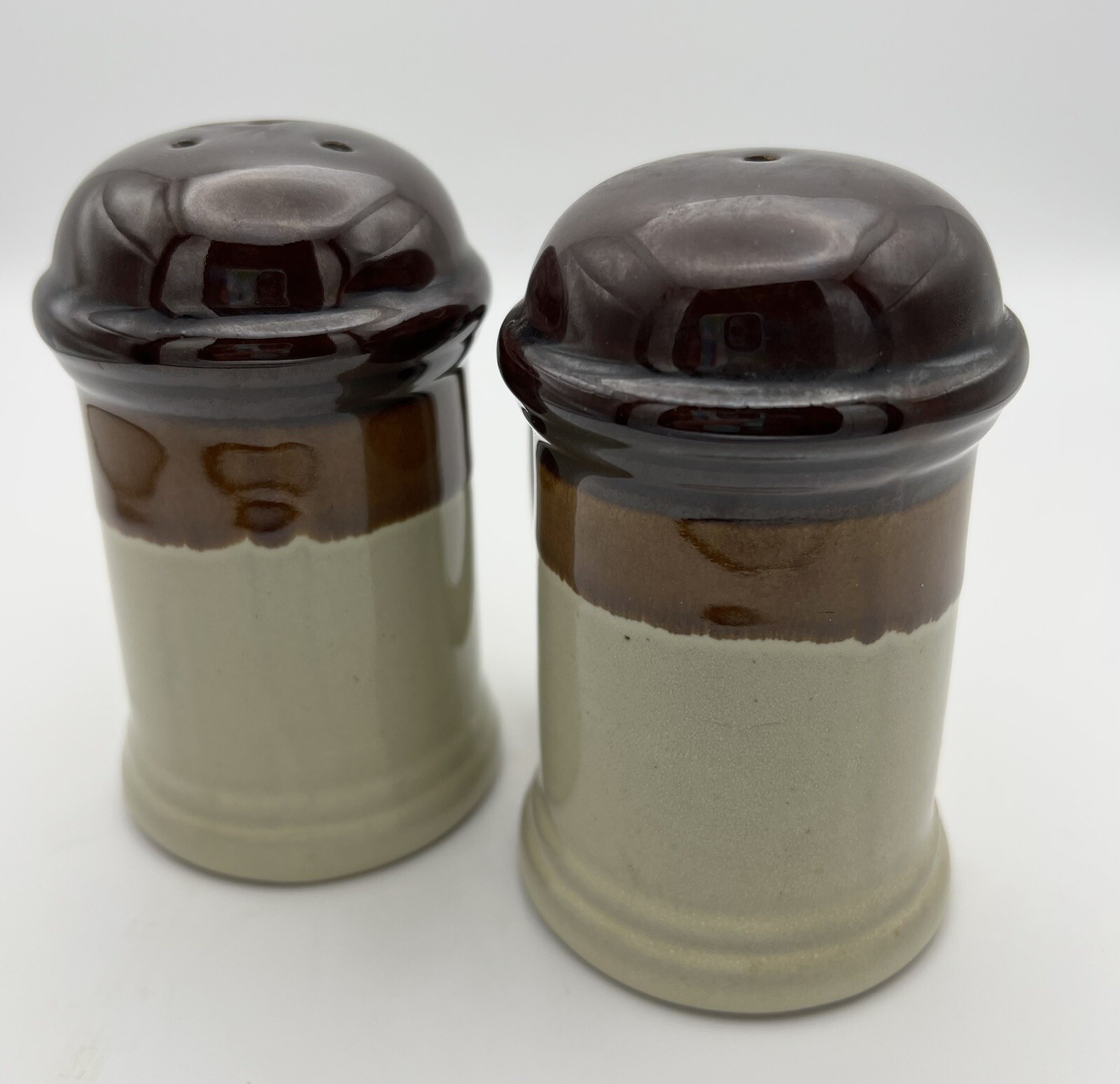 Vintage Stonewear 2 Tone Brown Beige Drip Glaze Salt Pepper Shakers ...