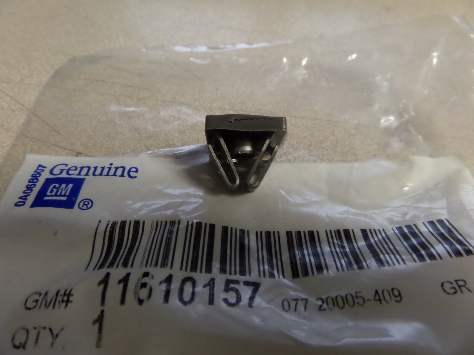 NOS GM Side Bracket Retainer Nut 06-20 Impala 12-24 Camaro 19-24 XT4 ...