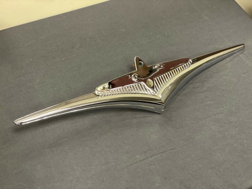 1958 FORD CUSTOMLINE STAR MODEL BOOT EMBLEM **GENUINE** **TRIPLE CHROME ...
