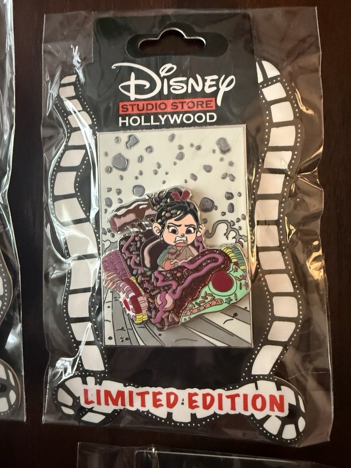 Set Of 11 Disney DSSH Heroines Fight Back Pin Princesses D23 DSF LE 300 ...