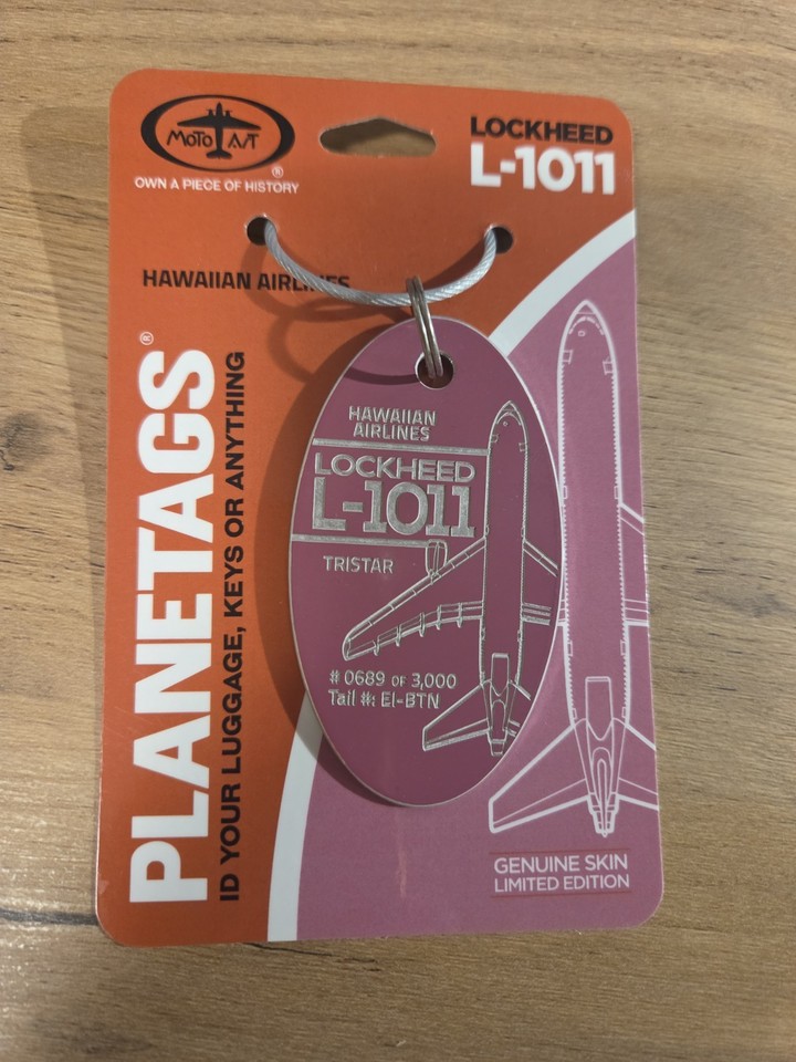 PLANETAGS: Lockheed 1011 TriStar: HAWAIIAN AIR: Tail # EI-BTN (PINK TAG ...