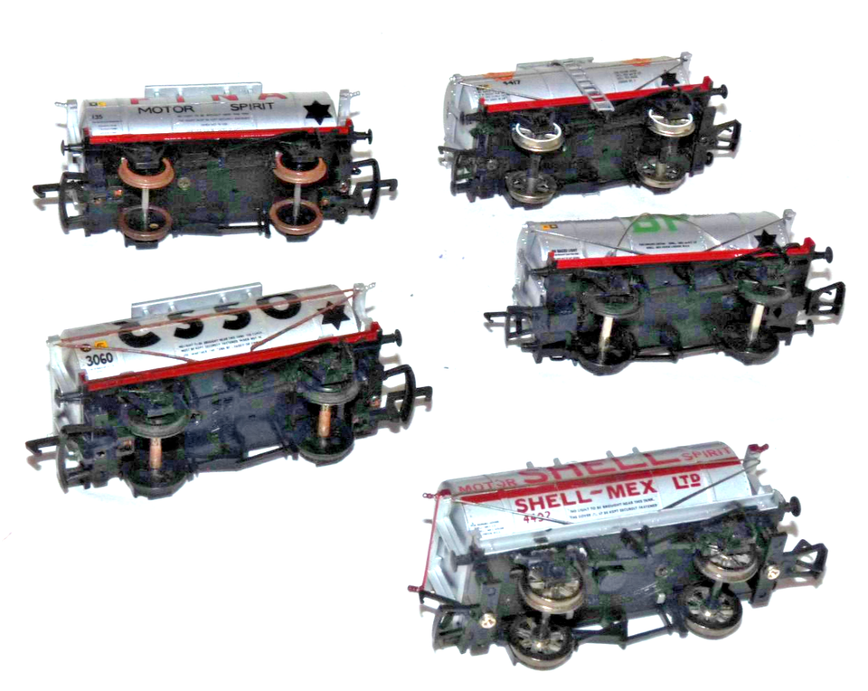 ⭐Rake of 5 Tank Wagons : (4 Bachmann, 1 Mainline) OO Gauge VGC/Decent ...