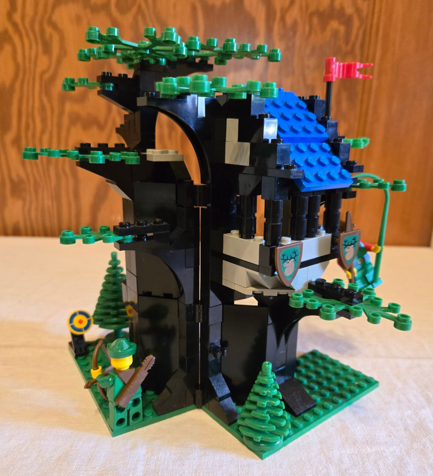 LEGO 6054 Forestmen's Hideout - Forest - complete 100% w/box & manual ...