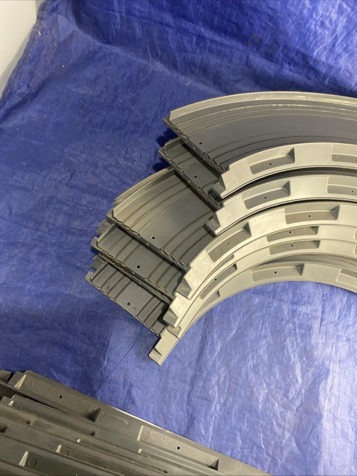 AURORA AFX TRACK LOT SLOTLESS Ultra 5 Speed Steer Straight, Curves ...