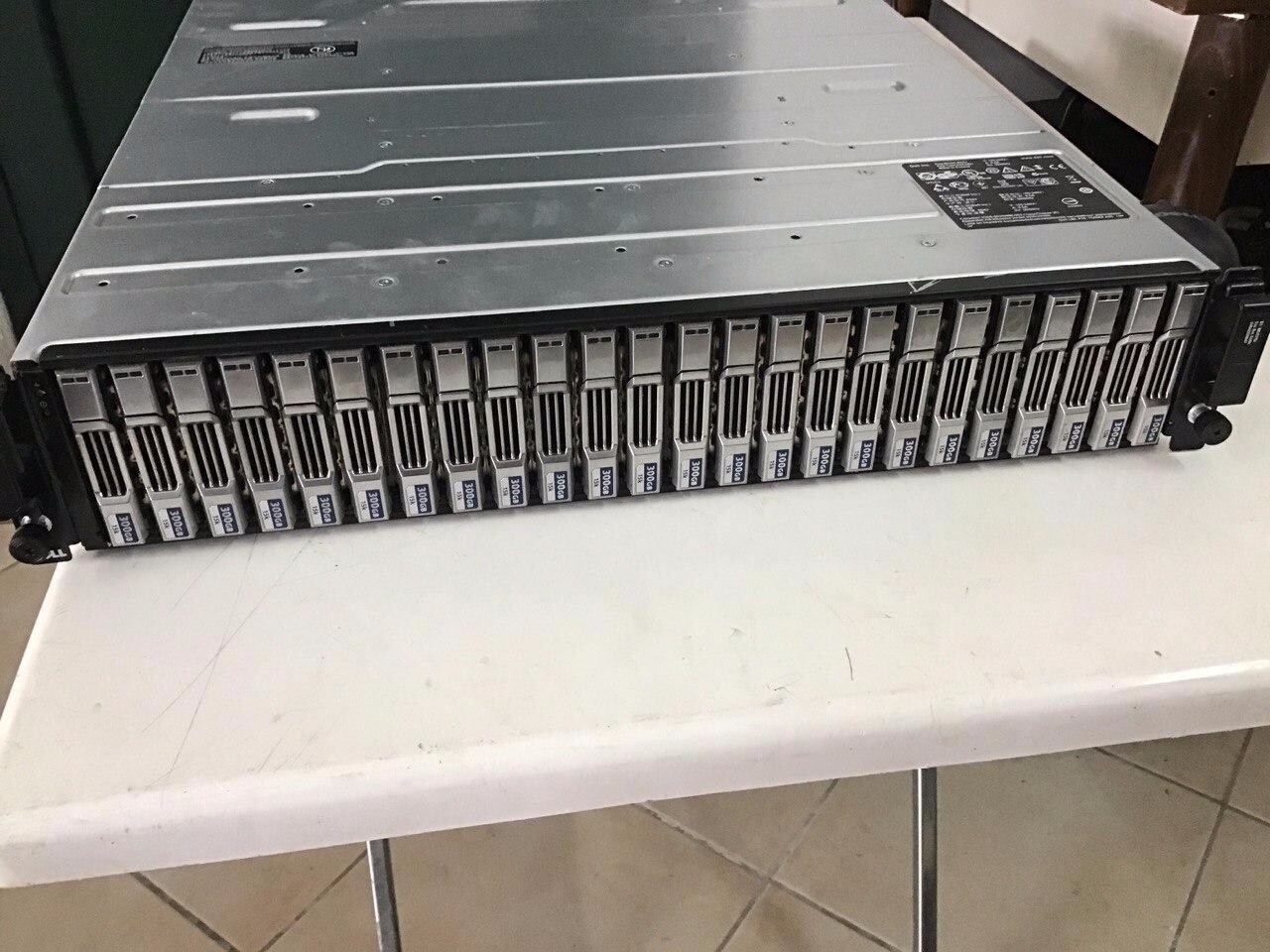 "Dell EqualLogic PS4100 2xSchede EqualLogic PS4100 Tipo 12 12 HDD da ...