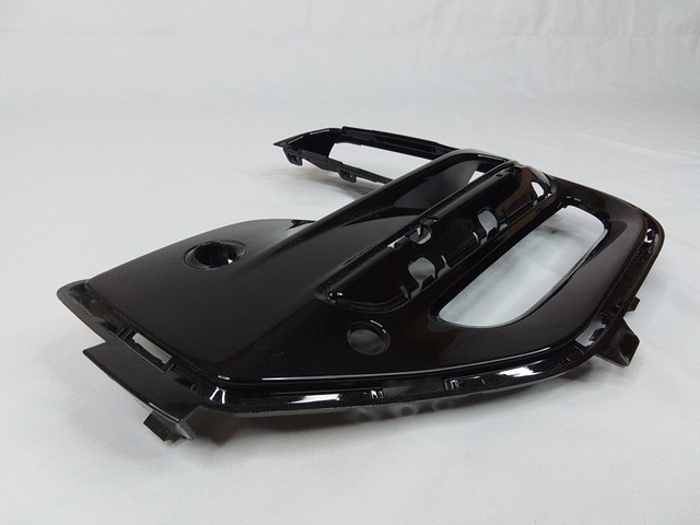 Genuine BMW X5 Series G05 M Front Fog Light Lamp Cover Right O/s ...