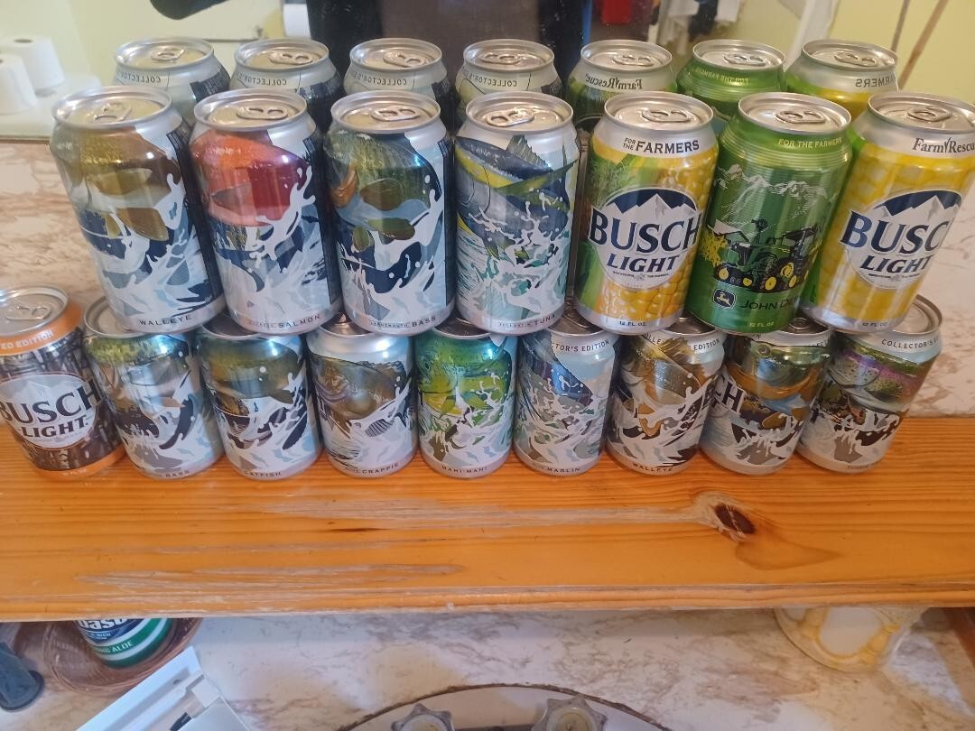 16 Limited Edition Busch Light Empty Beer Cans Corn, Fall, 23-25 Fish ...