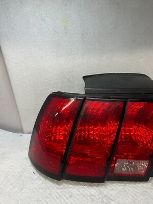 2003 FORD MUSTANG LEFT DRIVER REAR SIDE Corner Tail Light XR33-13B505 ...