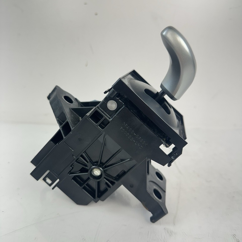 2010-2015 Toyota Prius Automatic Shifter Gear Selector Knob Assembly ...