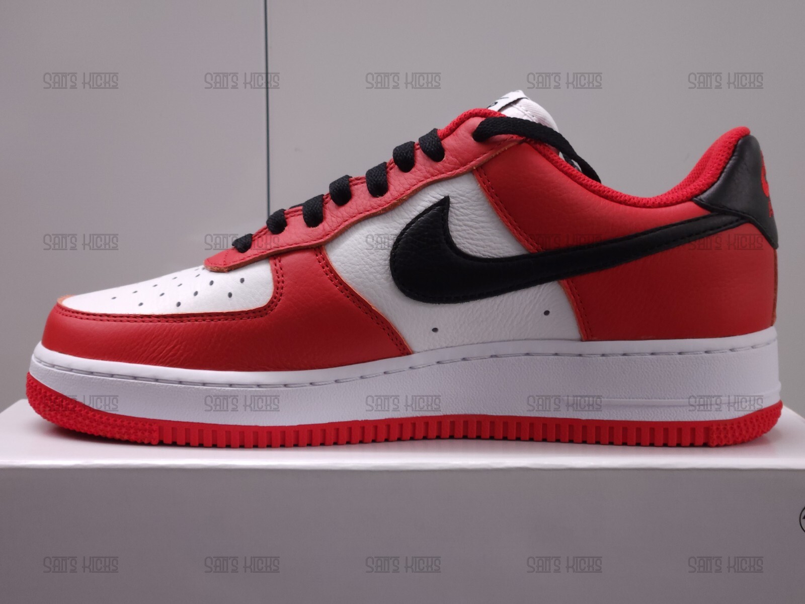 Men's Nike Air Force 1 Low 'Chicago' ID Red Black White Men's Size 8 ...