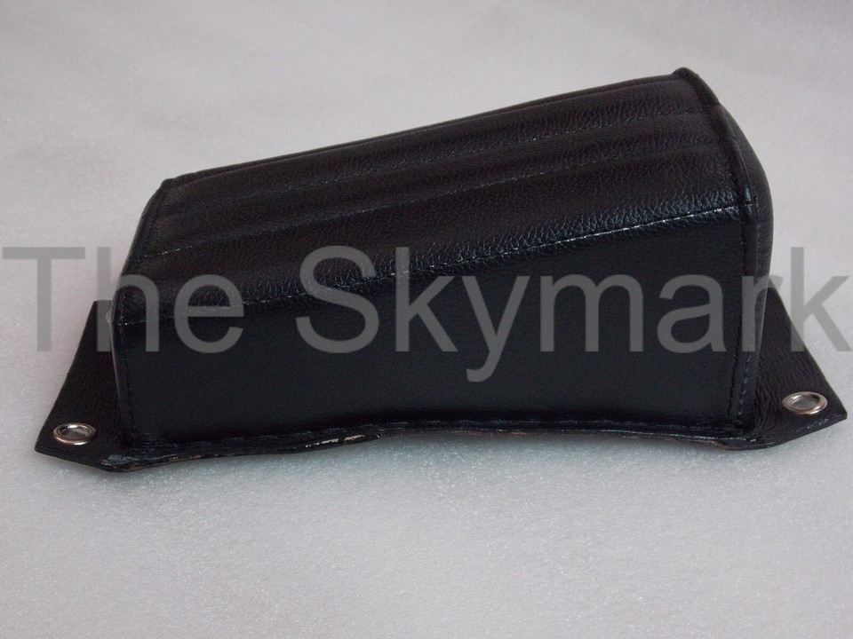 Pillion Pillion P-Pad Tuck And Roll Black Leather Vert RIB Chopper ...