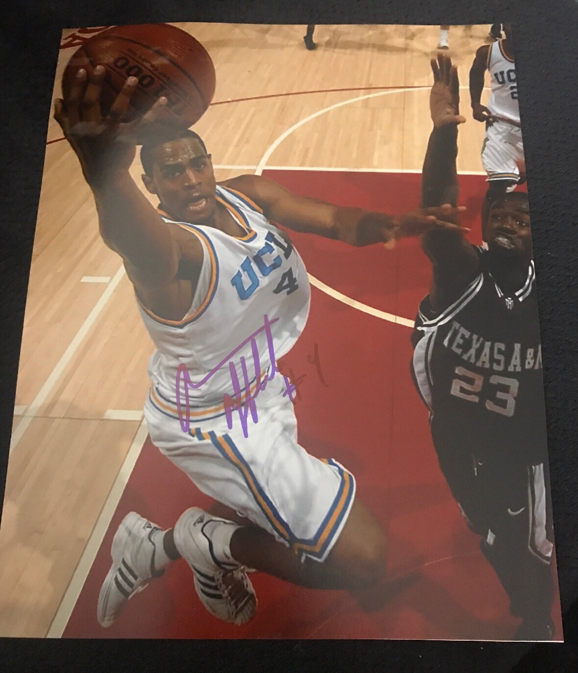 AARON AFFALO SIGNED 8X10 PHOTO KNICKS UCLA NCAA C W/COA+PROOF WOW | eBay