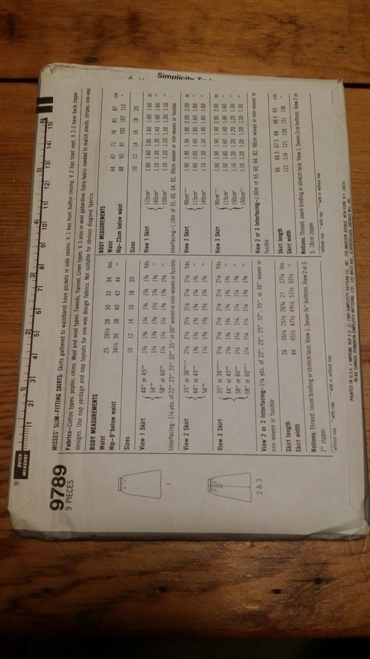 VINTAGE SIMPLICITY LADIES SKIRT PATTERN 9789 SIZE 18-20 UNCUT FREE ...