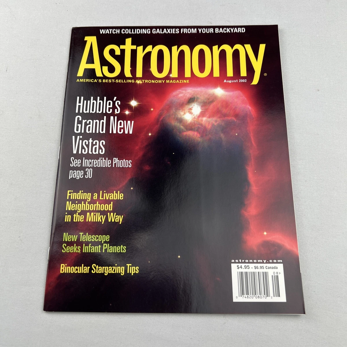 Cover Magazine Hubble Telescope