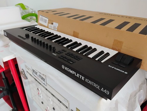 Native Instruments Komplete Kontrol A49 Smart Keyboard Controller | eBay