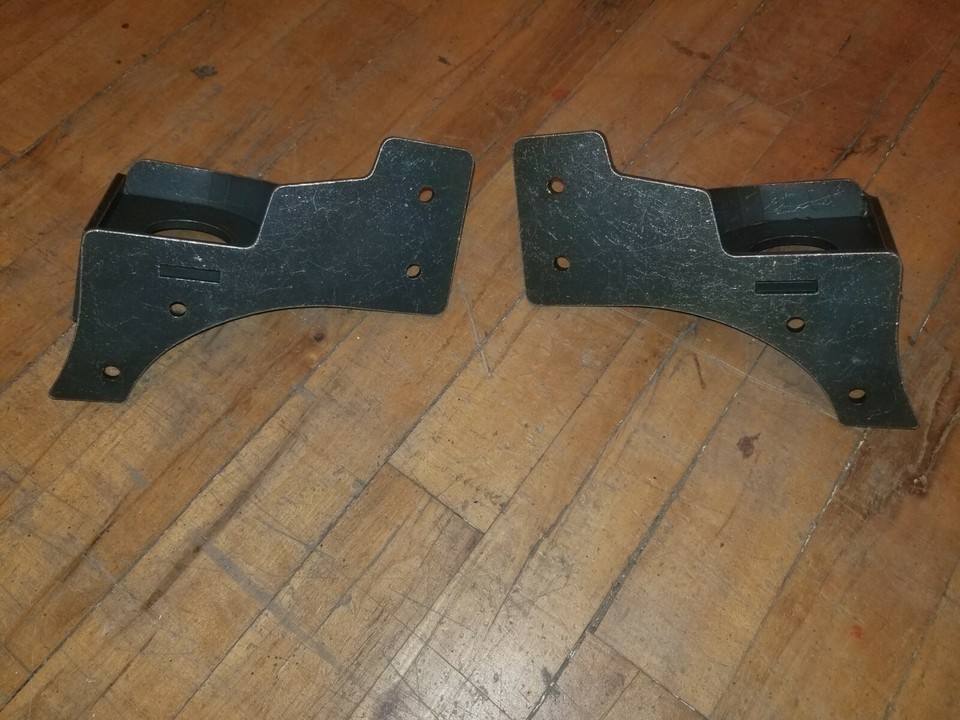 HUMVEE M998 Hardtop windshield frame m1026 BRACKETS M1151 12339513 | eBay