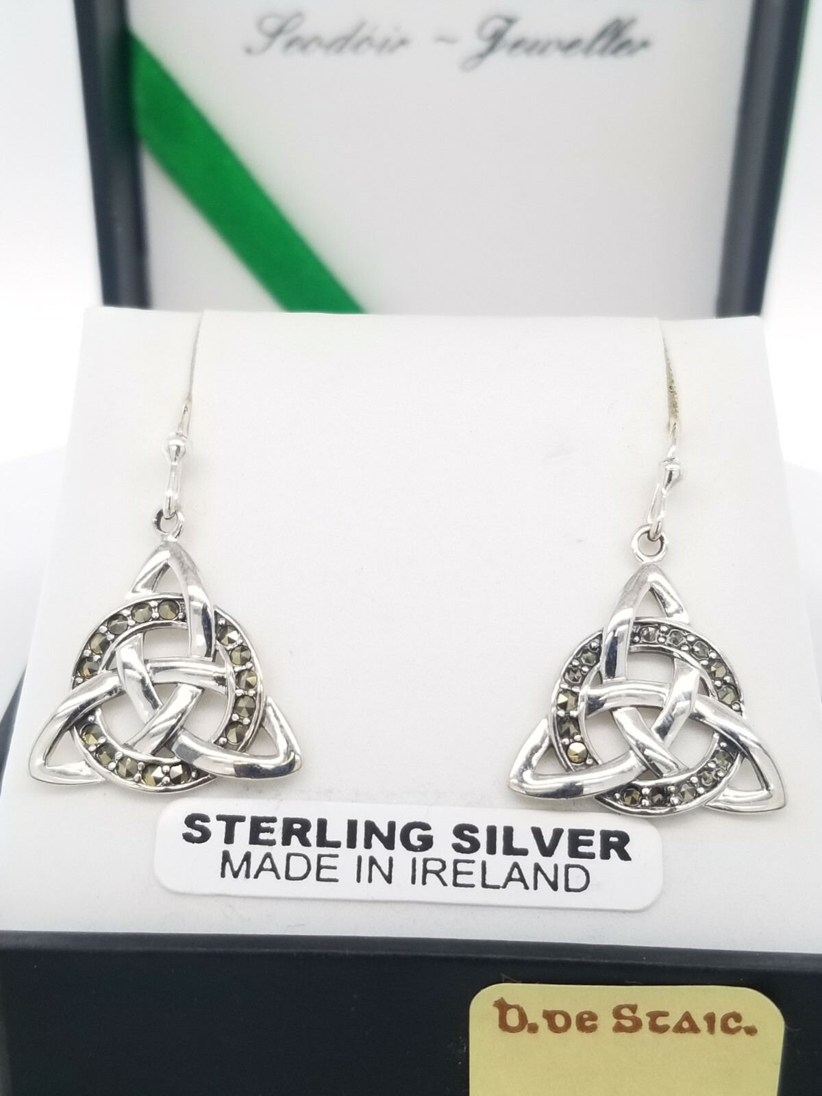 BRIAN DE STAIC CELTIC TRINITY KNOT DARK CUBIC ZIRCONI… - Gem