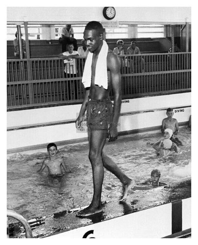 DAVID ISOM BREAKING THE COLOR LINE IN SEGREGATED POOL 8X10 PHOTOGRAPH ...