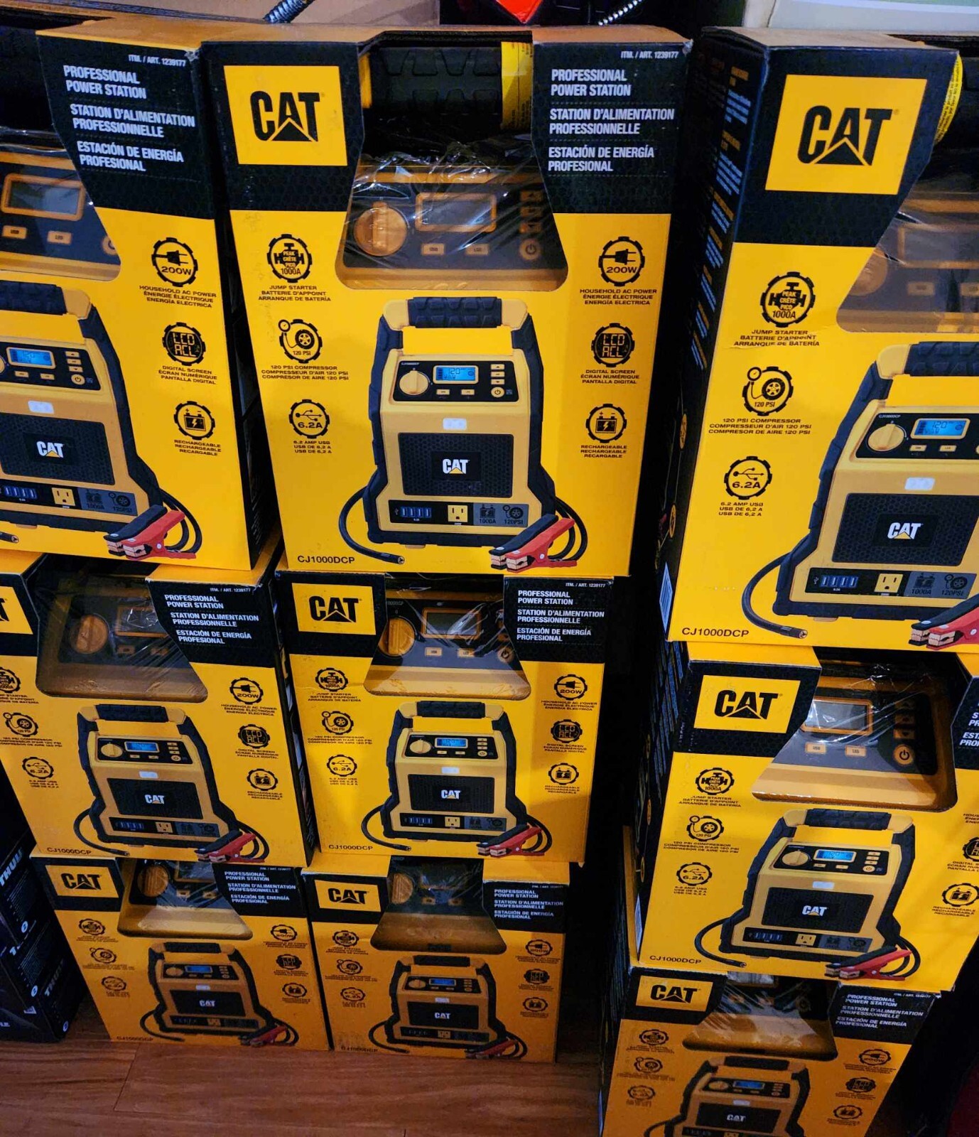 CAT Cj1000cp 1000 Peak Amp Jump Starter Power Station Air Compressor ...