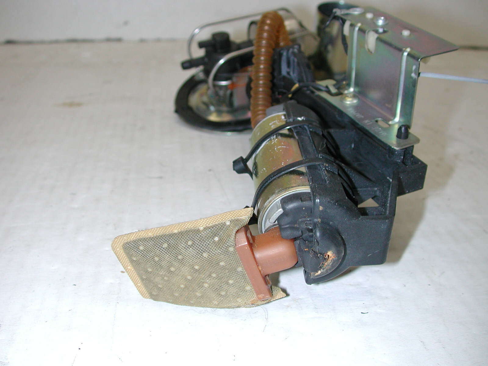 HARLEY DAVIDSON Touring Glide OEM 75126-06 Fuel Pump Sending Unit ...