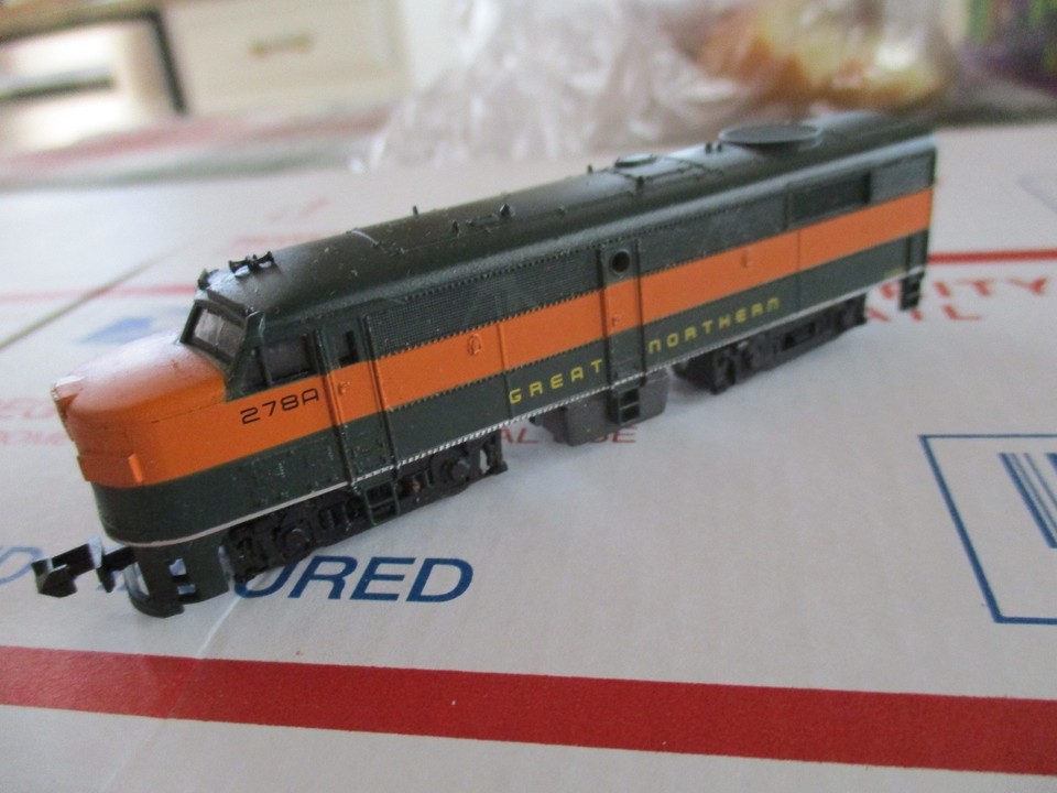 N Scale Life-Like GN Great Northern ALCO FA-2 Diesel Locomotive #278A ...