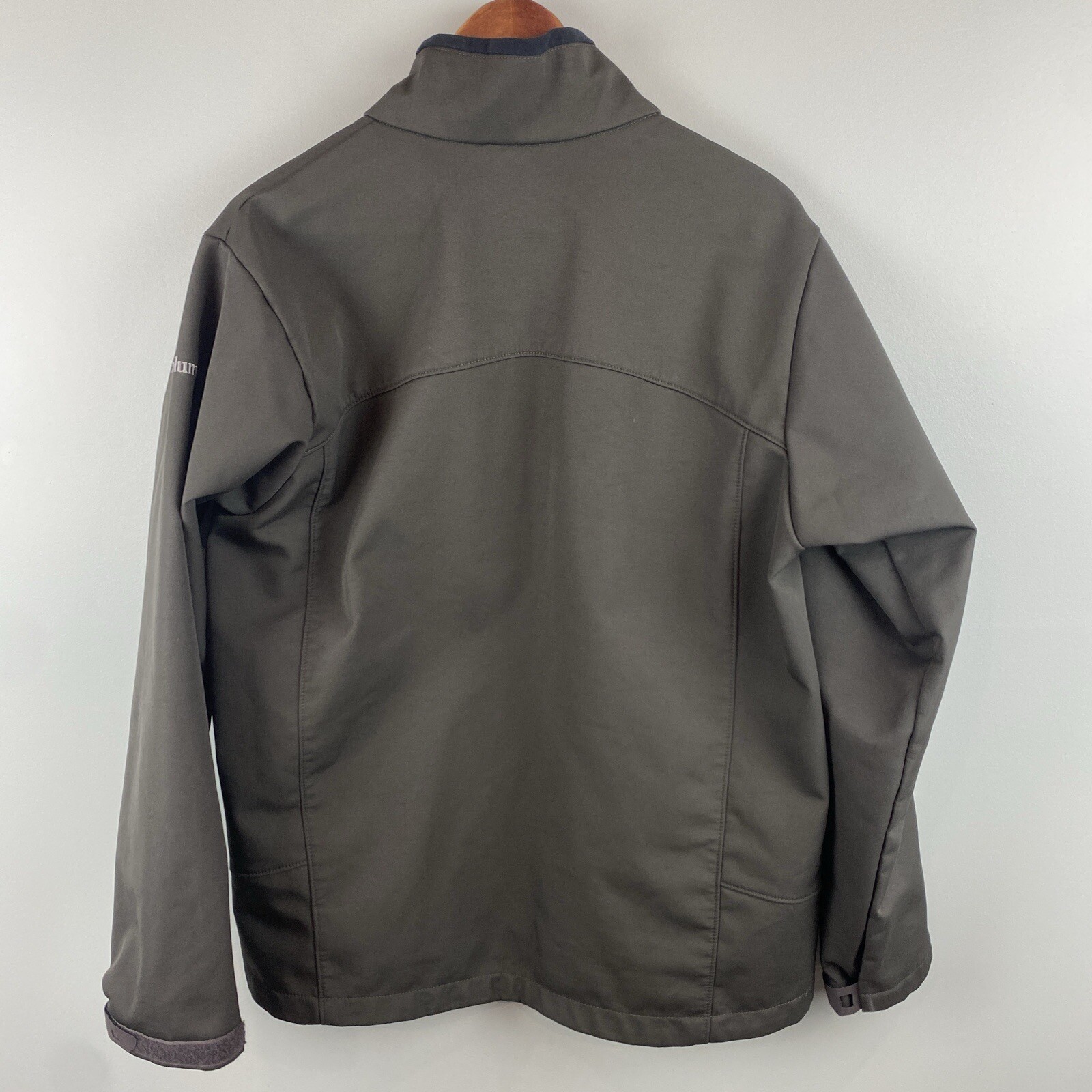 Men’s dark gray Ascender Softshell Jacket fleece lined jacket size ...