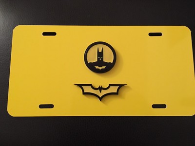 3D Custom Batmen Set On Yellow Aluminium License Plate. 3D License ...