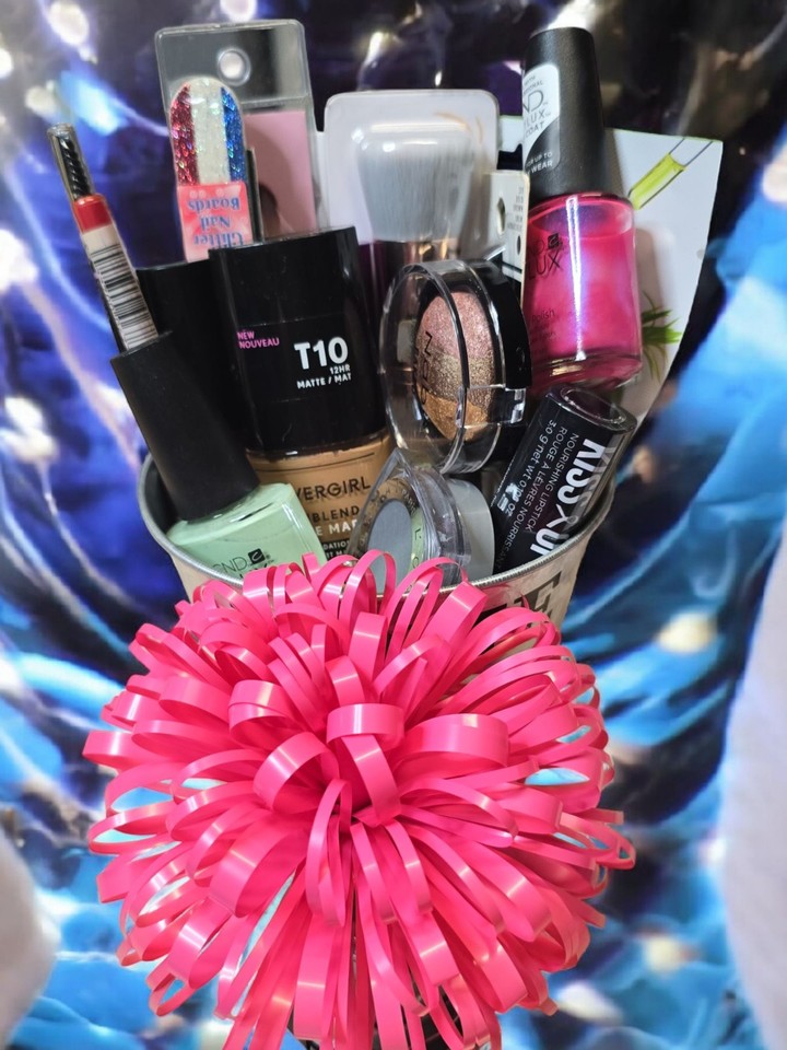 Color Pop Party Pack Makeup Gift Basket for Her (15 pc) READ!! | eBay