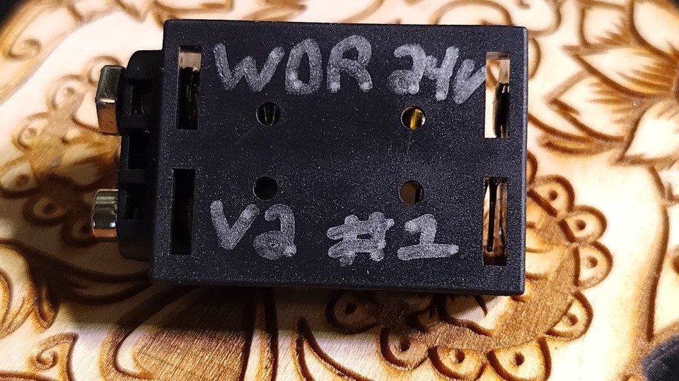 24 Volt Mod Active Guitar / Bass Pickup Battery Pack 9V Battery Replacement | eBay