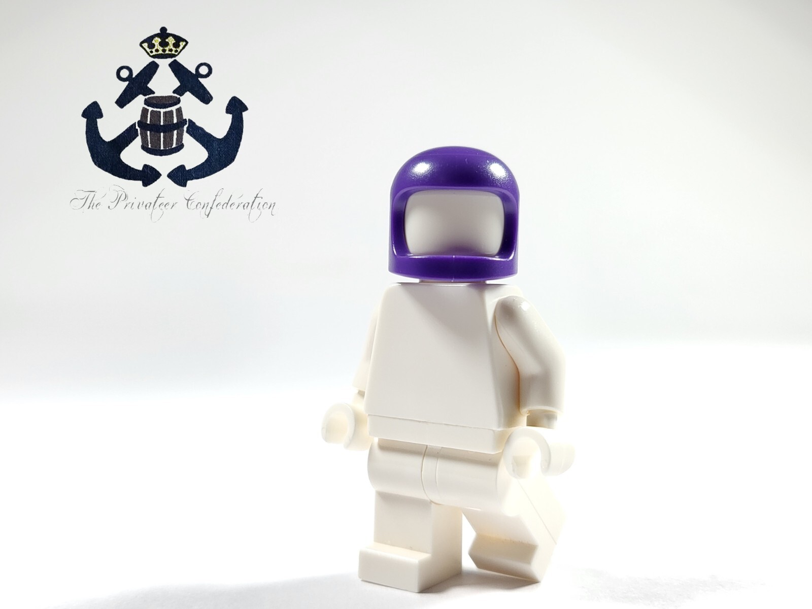 LEGO 2023 Minifigure Dark Purple Classic Space Man Helmet 50665 80111 ...