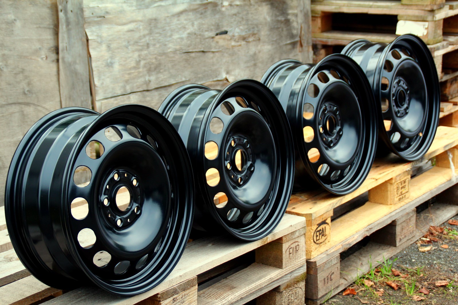 4x Stahlfelgen 16 Zoll ET33 5x112 Felgen NEU VW Sharan 7N Seat Tiguan ...