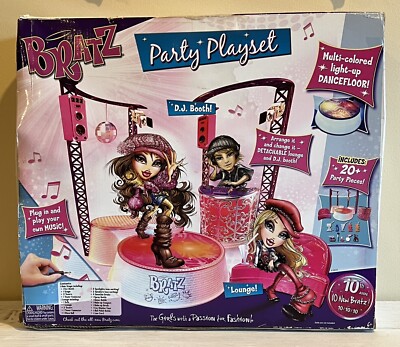BRATZ Party PLAY SET DJ Booth MULTI-COLOR Light-Up STAGE /DANCE FLOOR ...