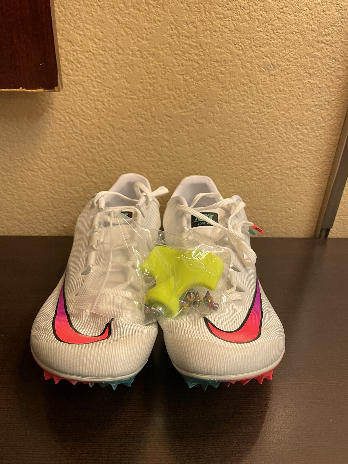 Nike Zoom 400 White Flash Crimson Mens Sz 7.5/Women’s Sz 9 Spikes ...