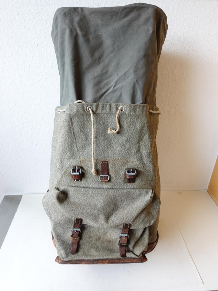 Swiss Army Military Backpack Rucksack 1965 Canvas Salt & Pepper ...