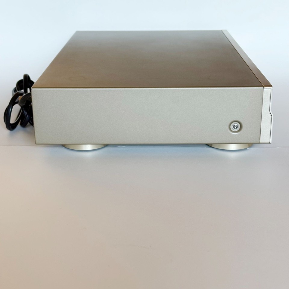 YAMAHA CDX-497 CD Player Gold MP3 WMA Playback Remote Included Fully ...