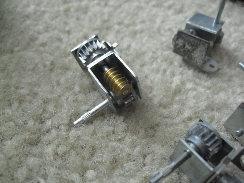 Lot of 10 RC Parts Small Metal Gear Units Look | eBay