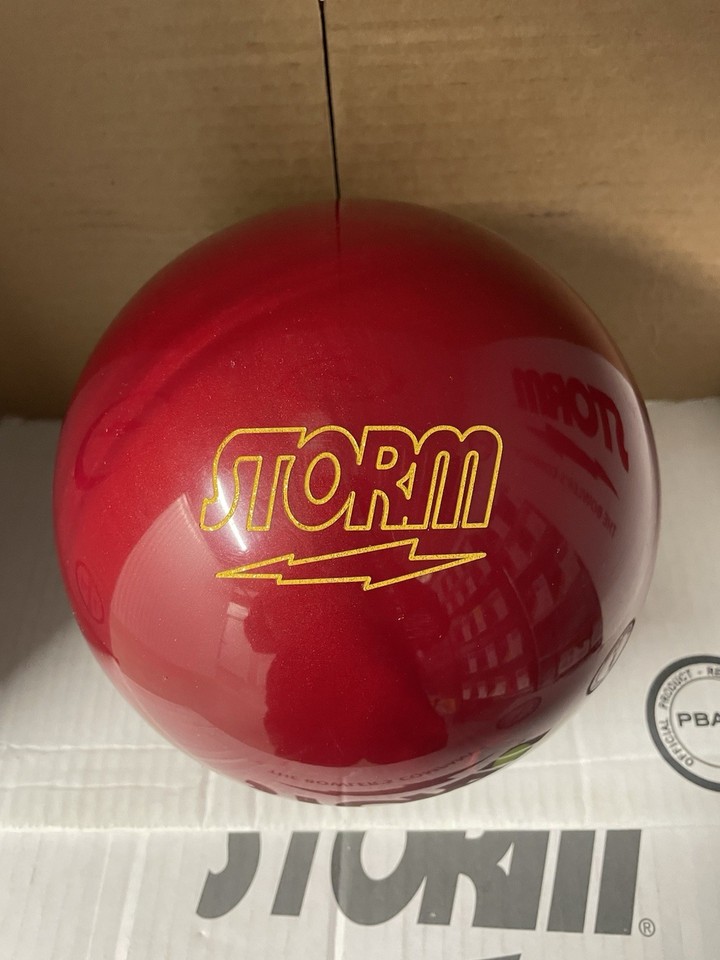 Storm IQ Tour Ruby 15lbs! NIB! | eBay