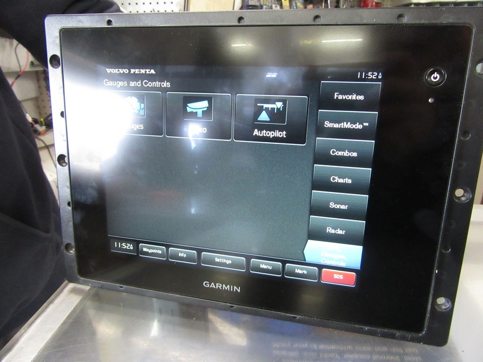 GARMIN GPS MAP 8008 VOLVO PENTA TOUCH SCREEN CHARTPLOTTER 2VD000078 ...