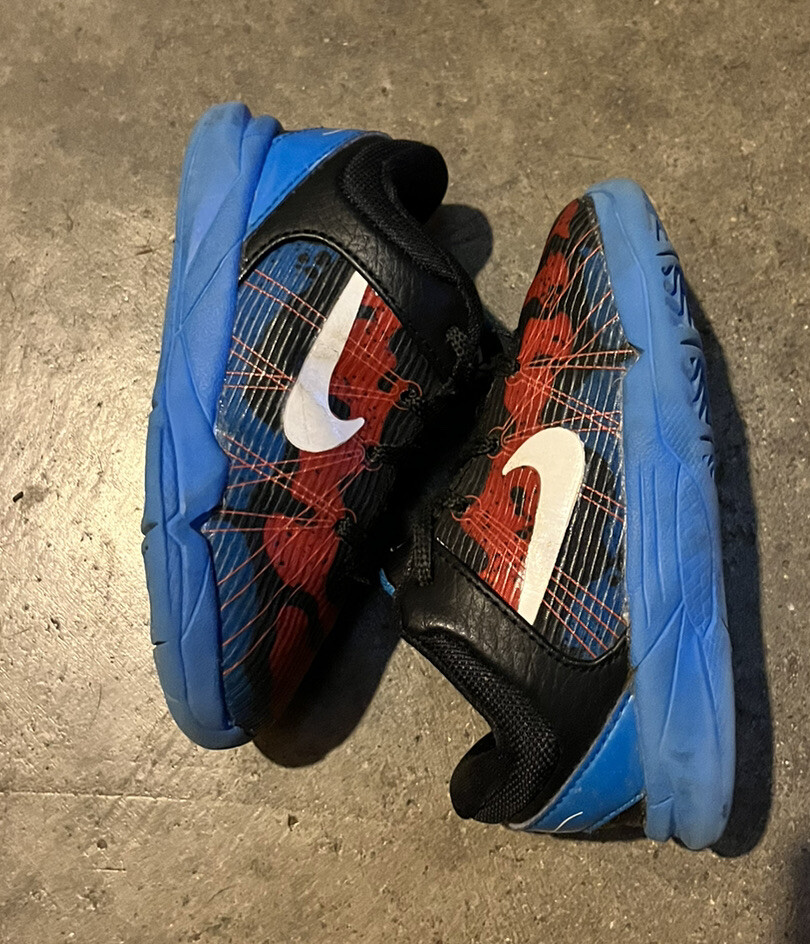 Kobe 8 Poison Dart Frog