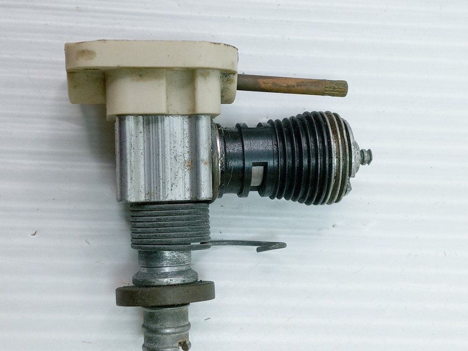 Testors McCoy No.1 .049 Model Airplane Engine & Others Lot Of 4 Engines ...