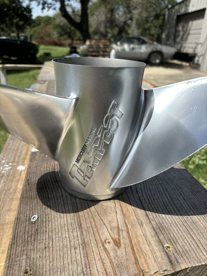 14 5/8 x25 P Mercury Tempest SS propeller, 48-825866 A 45 25P,FLO ...