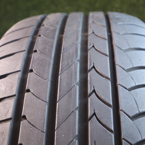 255 45 20 Goodyear Efficient Gr/P Run Flat with 85% Tread 7/32 101Y ...